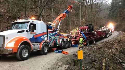 24hr Heavy Recovery Cambridge, Caldwell & Marietta | Truck Accident ...